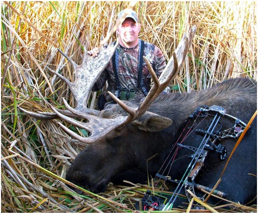 Shooting A World Record MOOSE | ON TARGET in CANADA
